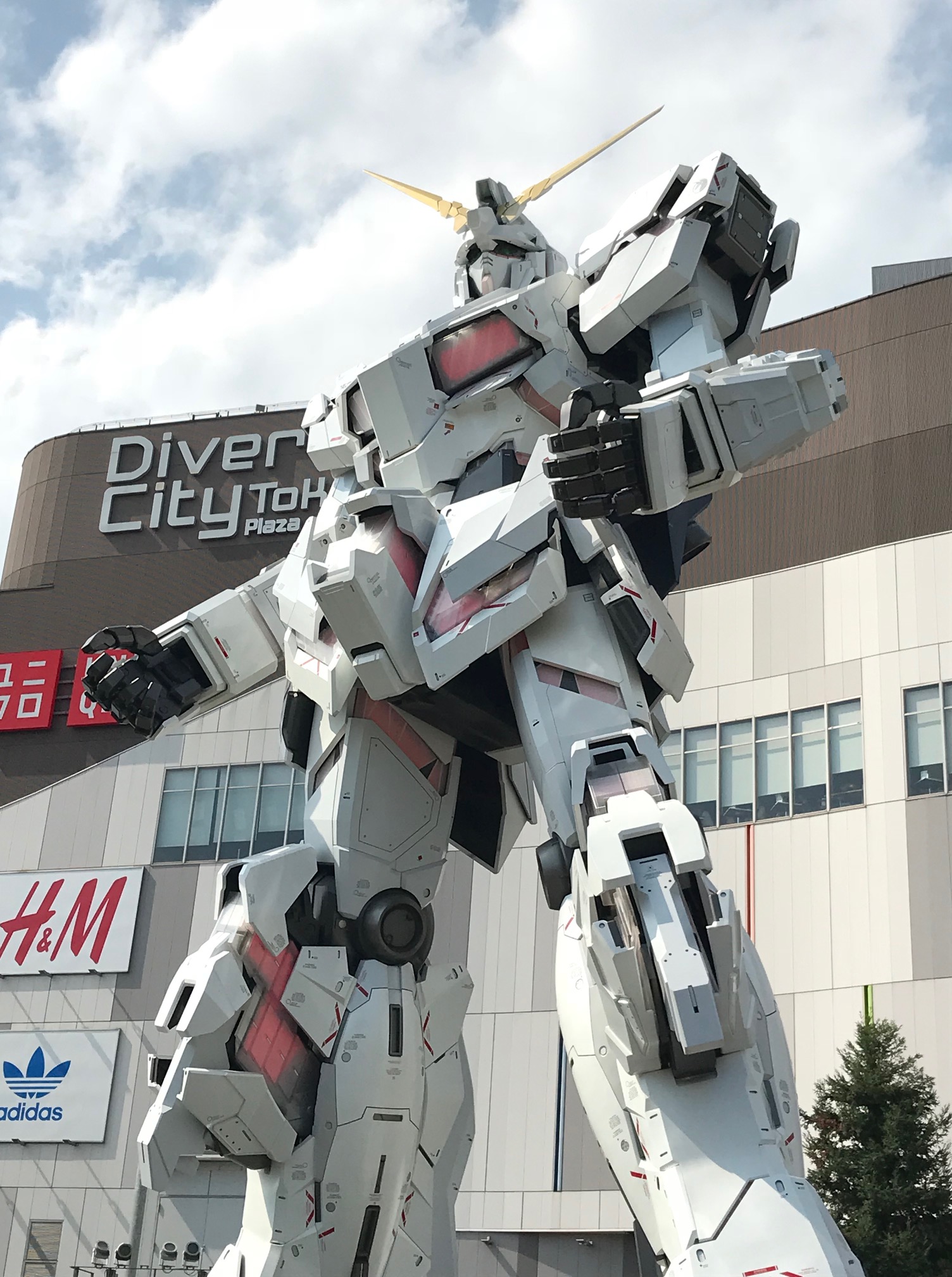 Bandai Hobby Center Hands-On Experience! – JapanSauce.Net
