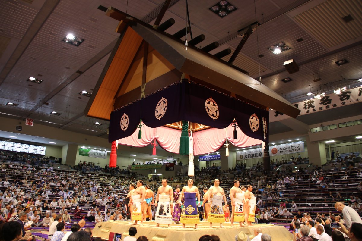How They Make Japanese Sumo Rings! – JapanSauce.Net